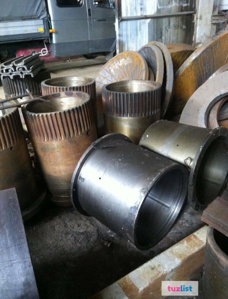 Втулки стальные, чугунные и шлицевые для щековых СМД купить в ...